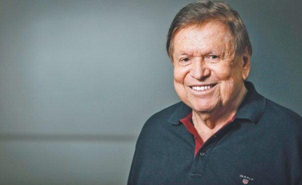 Boni diz que a Globo não precisa se preocupar com Os Dez Mandamentos ...