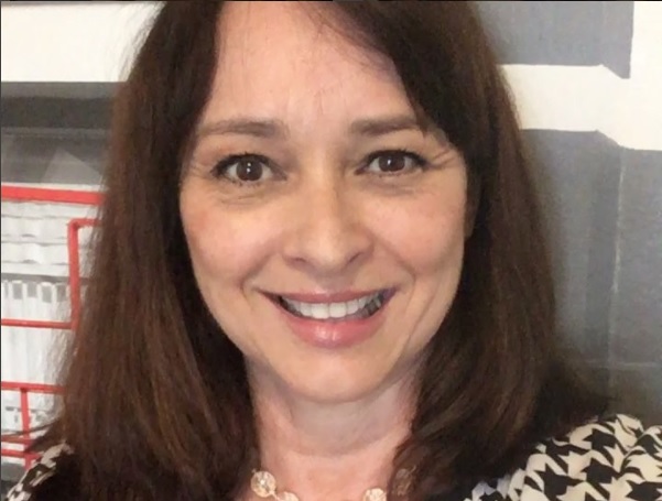 Longe da TV há 17 anos, Myrian Rios vai atuar em novela do SBT ...