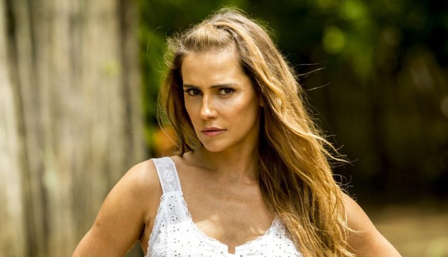 Segundo Sol: Conheça Karola Falcão, a grande vilã da novela