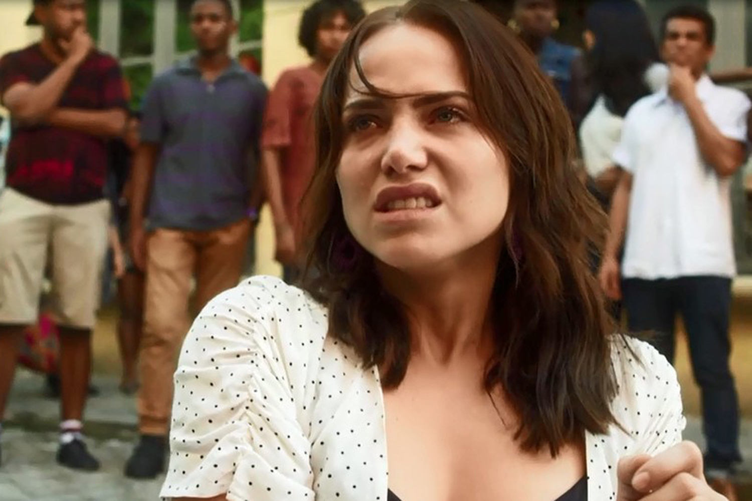 Letícia Colin relembra momentos marcantes de Rosa: "Fortes e tristes"