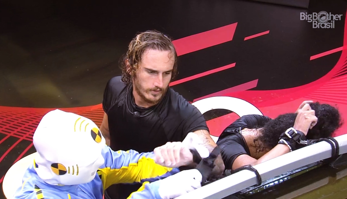 Alan é o quarto a deixar a prova do líder após mais de 20 horas na disputa