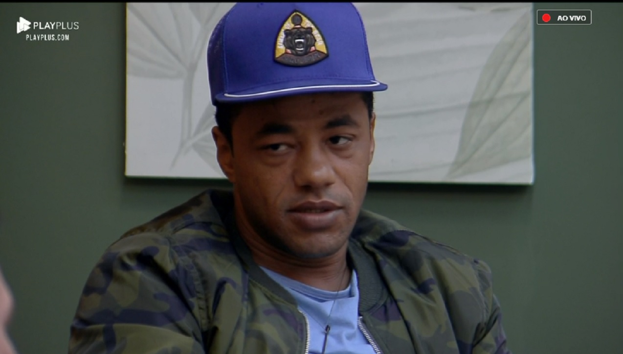 A Fazenda: Phellipe Haagensen volta para o Instagram após expulsão