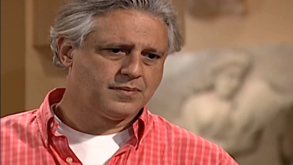 Após exame de DNA, Leonardo descobre que é o filho de Atílio ...