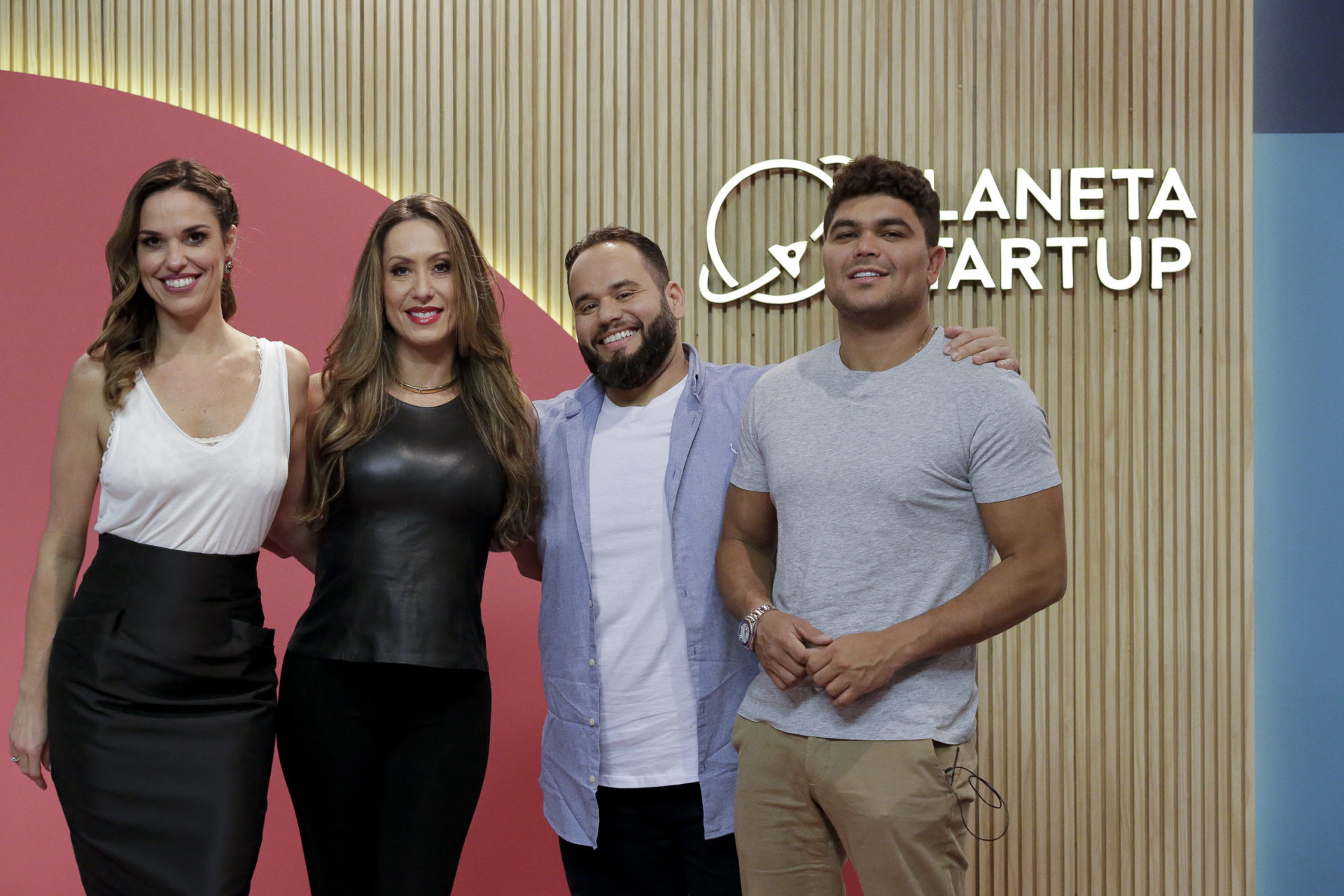 Três empresas lutam por vaga na final do Planeta Startup - Observatório da TV
