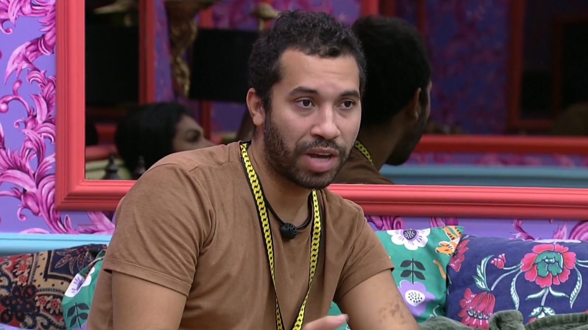 BBB 21: Gilberto afirma que não consegue esconder coisas do jogo
