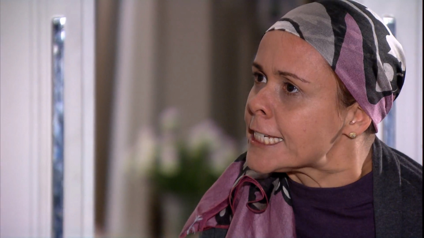 Tititi: Bruna descobre briga de Gustavo e fuga de Marcela