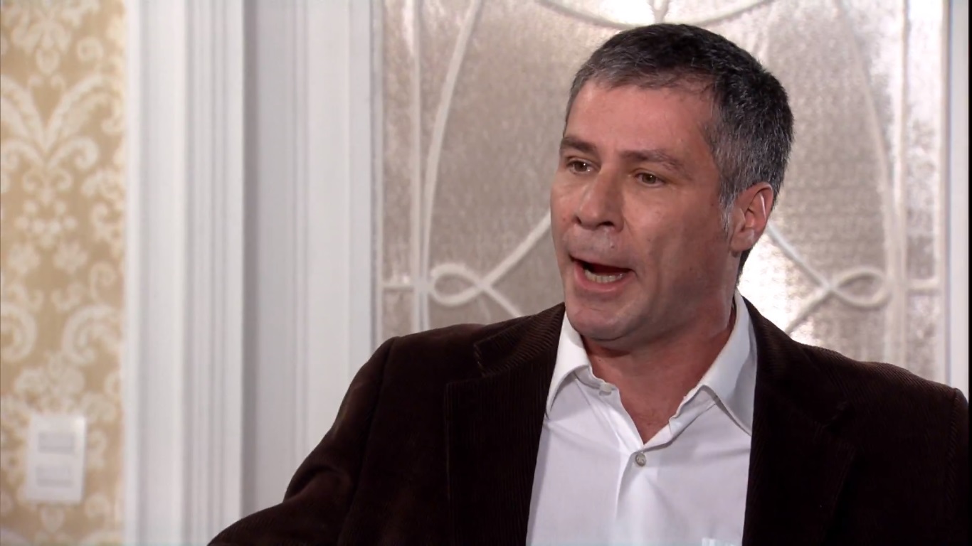 Tititi: Crise faz Gustavo ficar furioso com Giancarlo