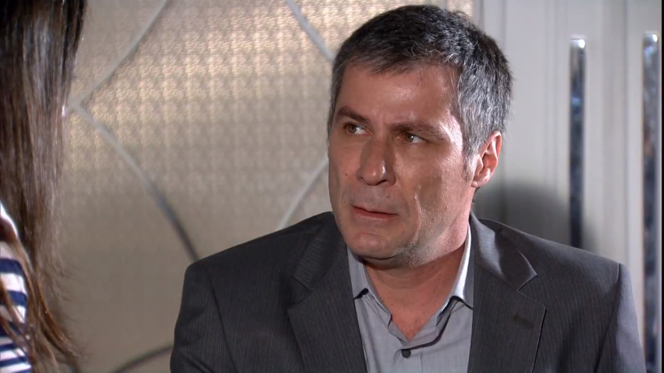 Tititi: Gustavo precisa vender editora para não falir