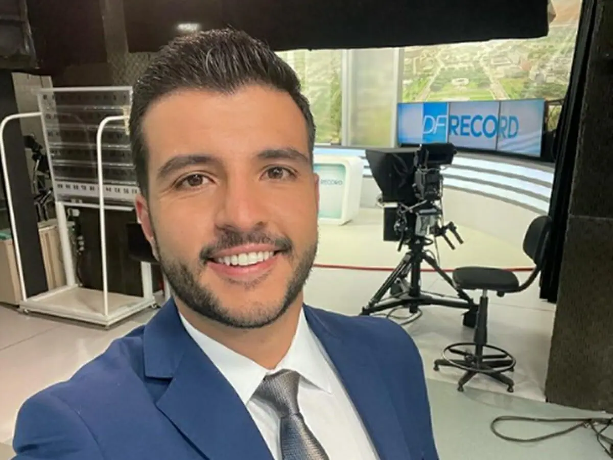 Jornalista Matheus Ribeiro deixa a Record Brasília após um ano e meio