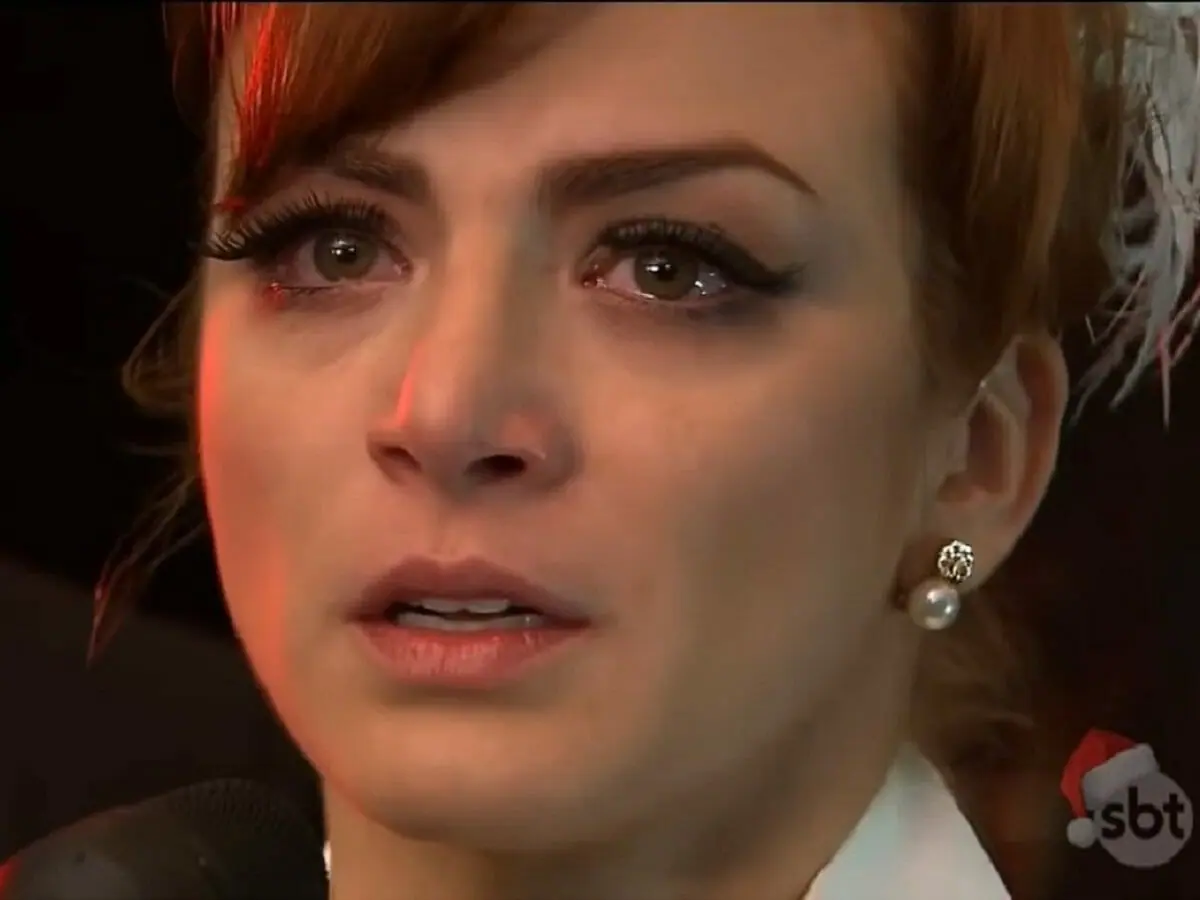 Amanhã é Para Sempre: Fernanda chora ao saber de Eduardo