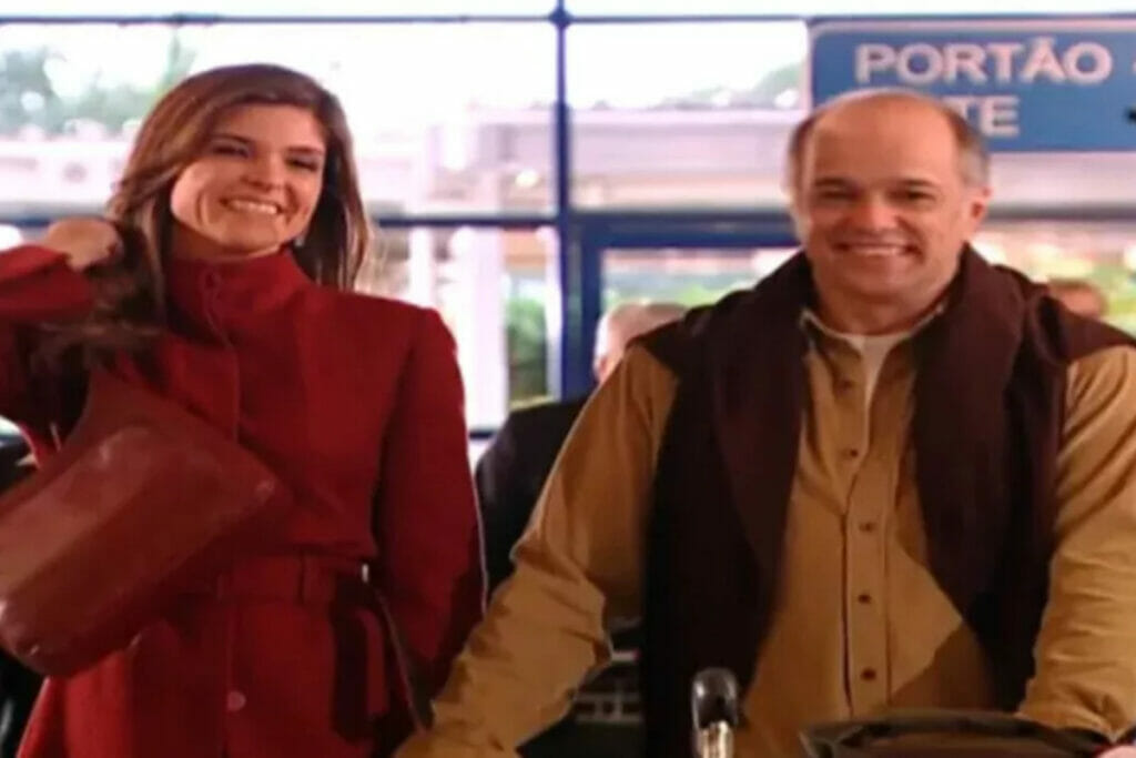 Saiba como Alicinha faz Clarice perder o chão em O Clone