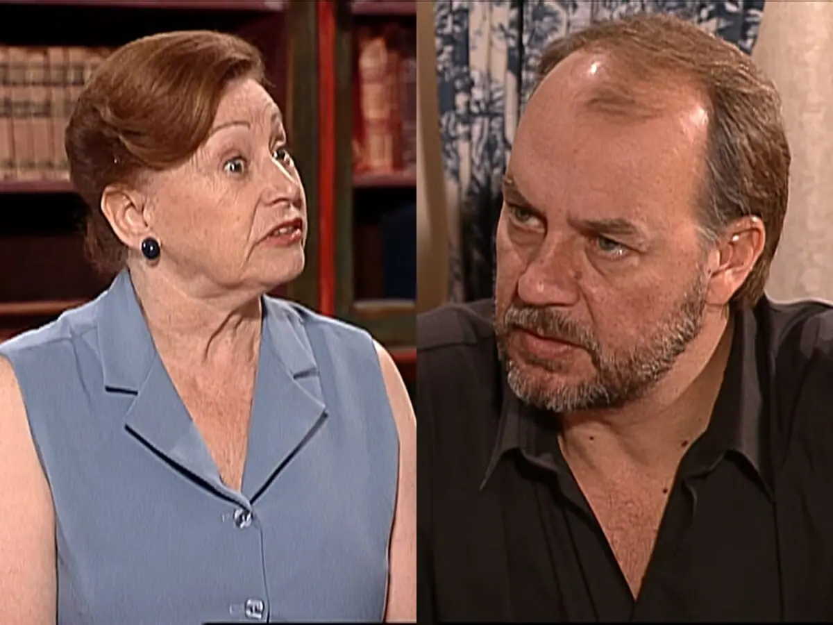 Esmeralda: Margarida dá sermão em Rodolfo por causa de Esmeralda