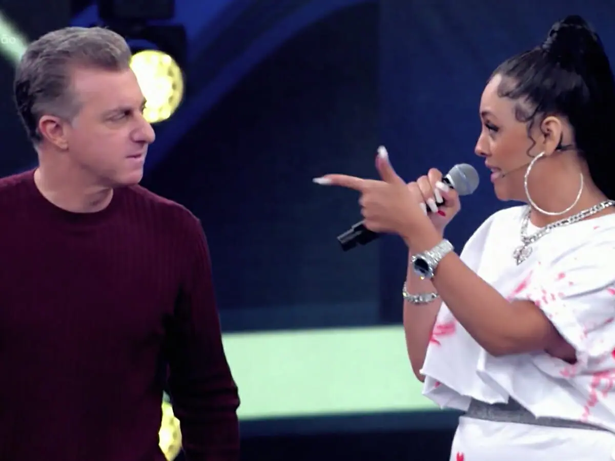 Rapper que viralizou no Domingão, Moanah ri de memes: 'Vou revelar a letra'