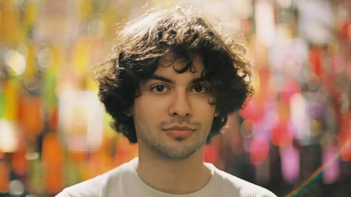 Netflix escala Xolo Maridueña para viver personagem de destaque na 3ª ...