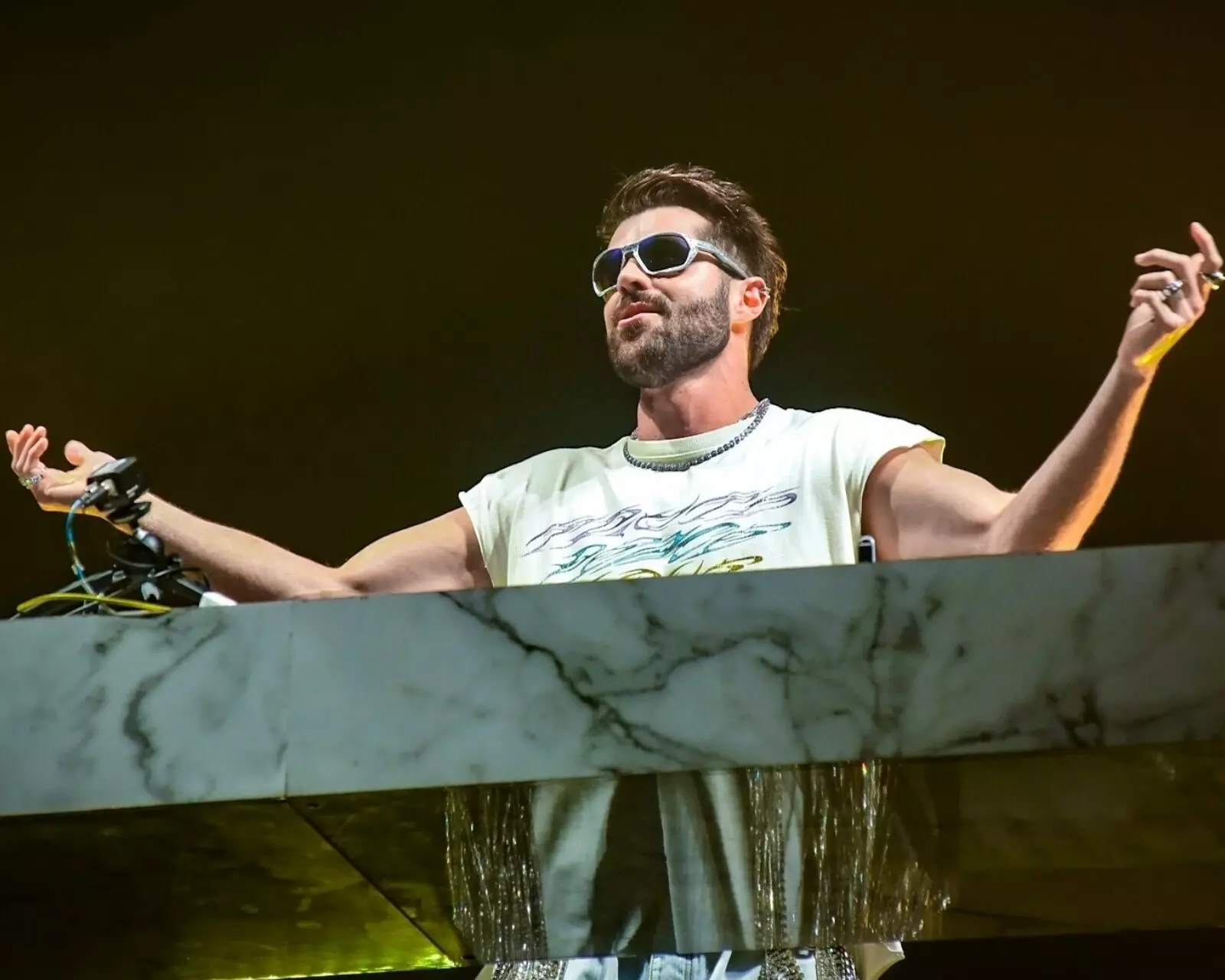 Cadê Bob Sinclar? Globo chama Alok no encerramento do BBB 26