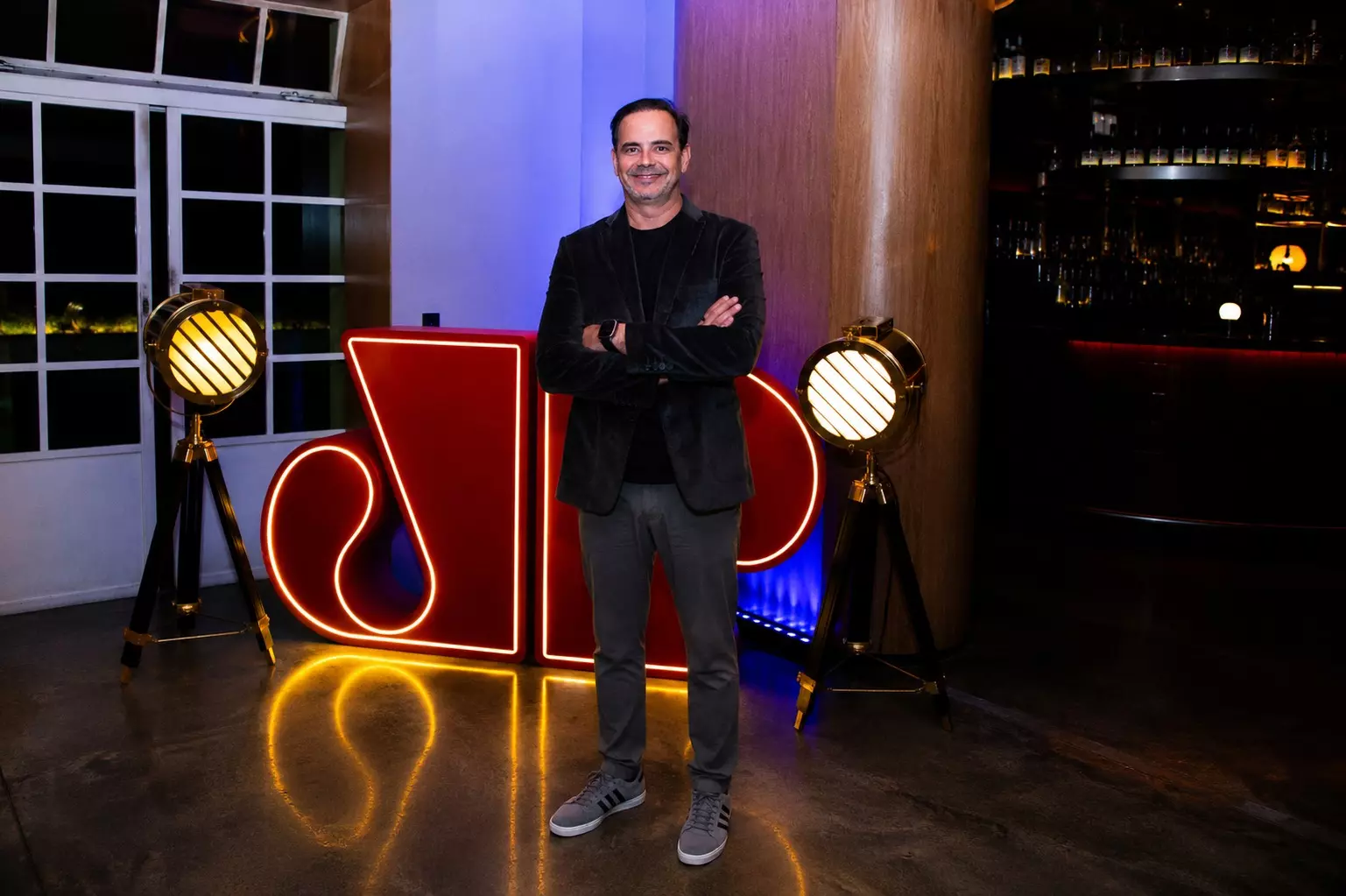 Jovem Pan lança novo programa comandado por Carioca